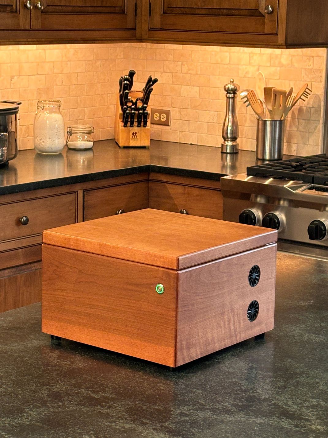 The Original SafeHouseBox - Prevent Unwanted Cell Phone Eavesdropping